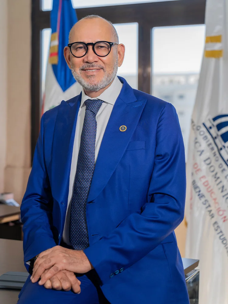 Inabie | Despacho del Director | Víctor Ramón castro Izquierdo