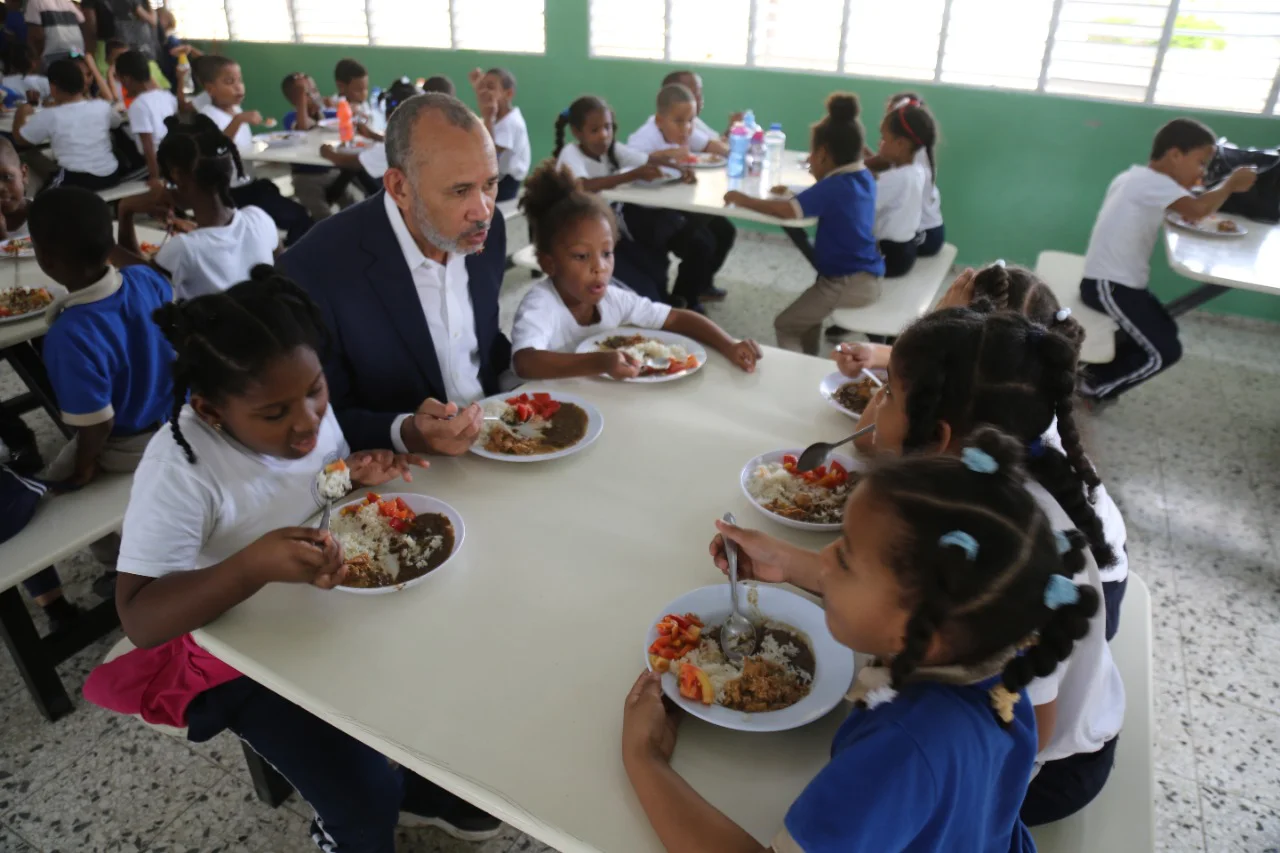 INABIE entregó más de 789.4 millones de raciones alimenticias en el ...